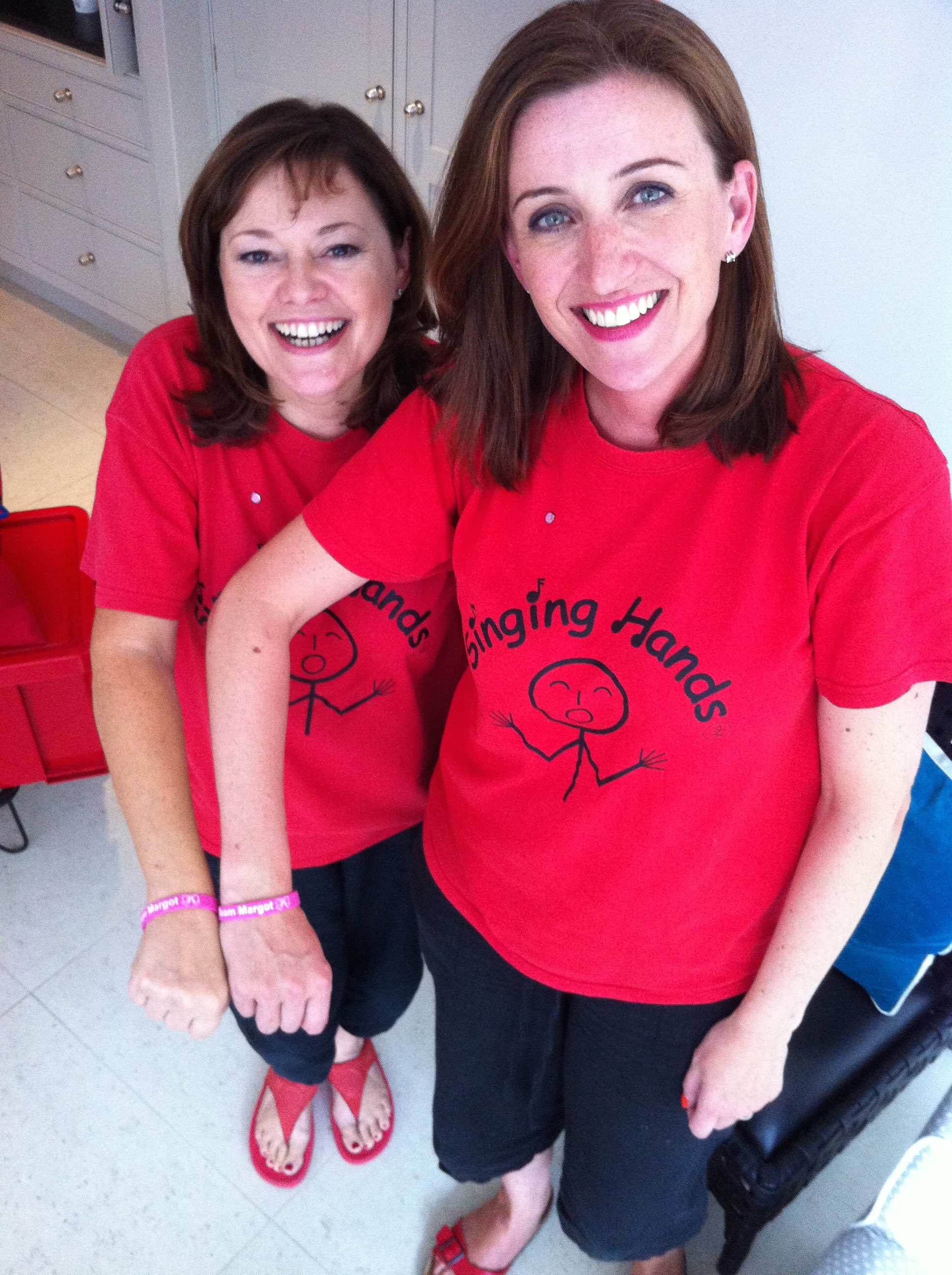 Singing Hands – we salute you! | Team Margot